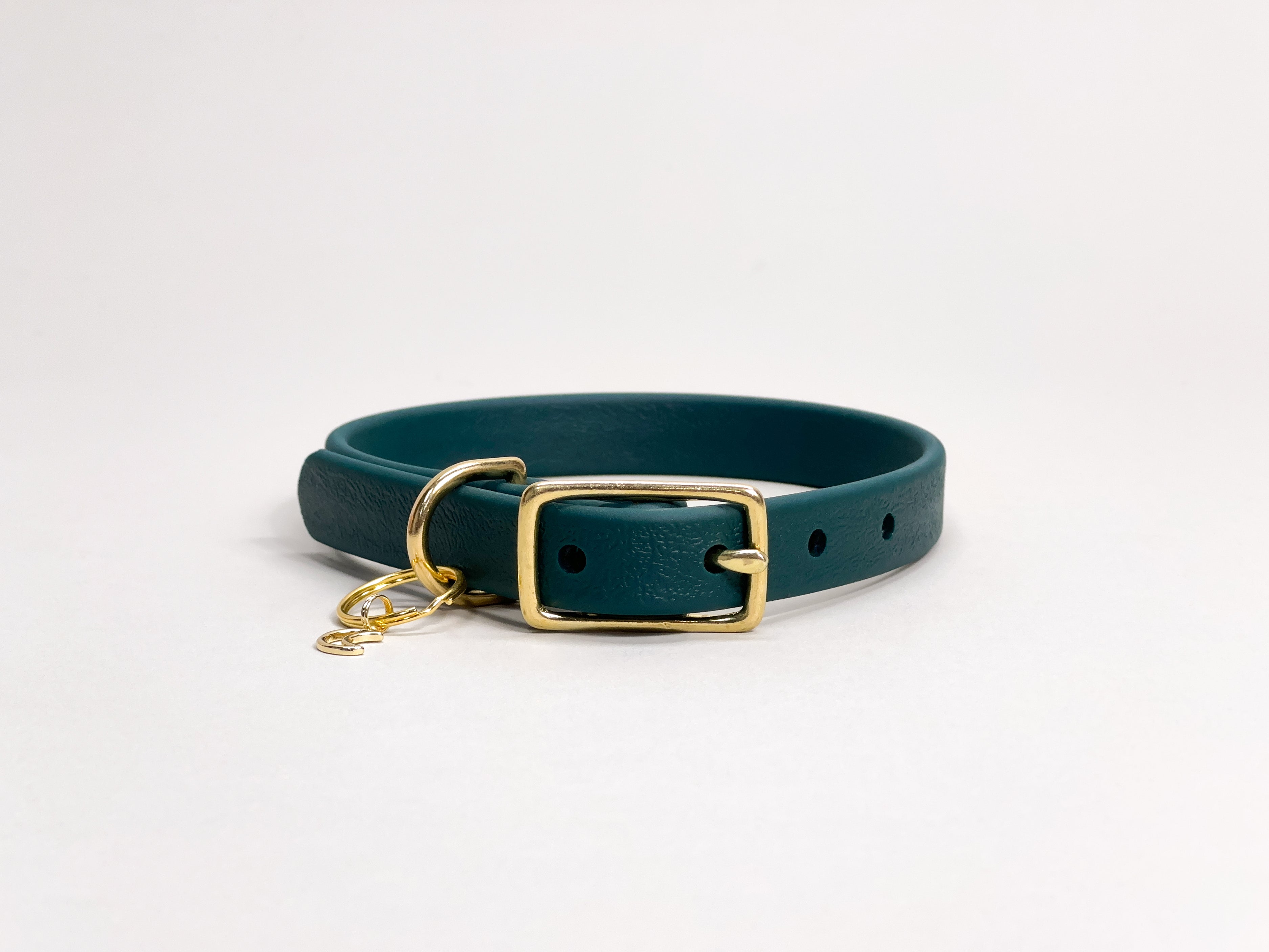 Strange Tails | Waterproof Biothane Dog Collar | Cedar